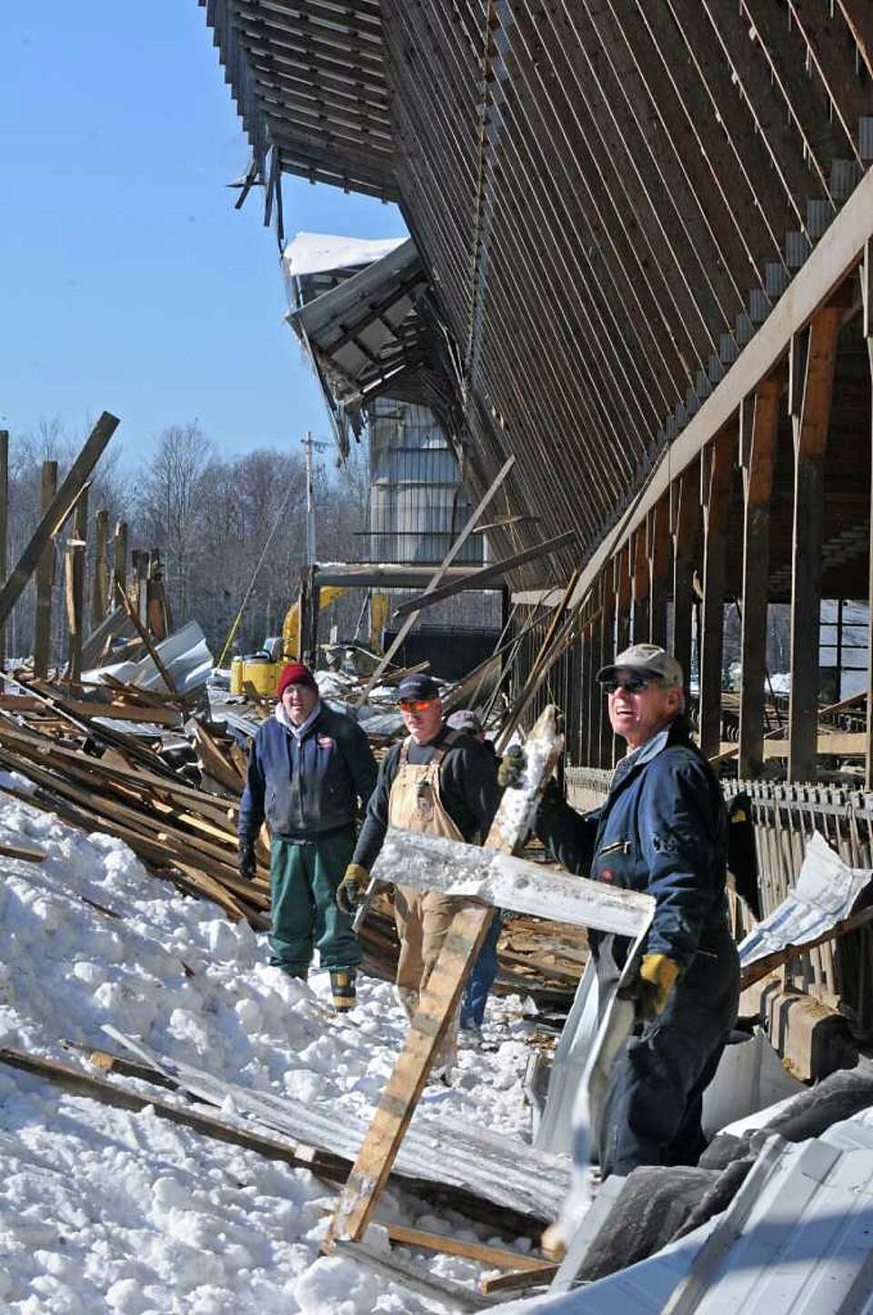 Barn collapse crushes at least 25 cows