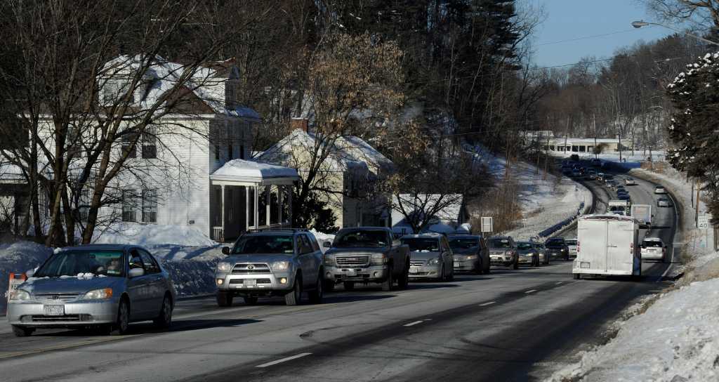 Traffic flowing after building collapse