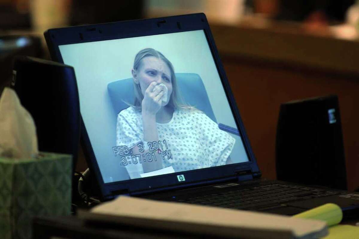 Pearce tells of seeing blood on DiMeo's boot