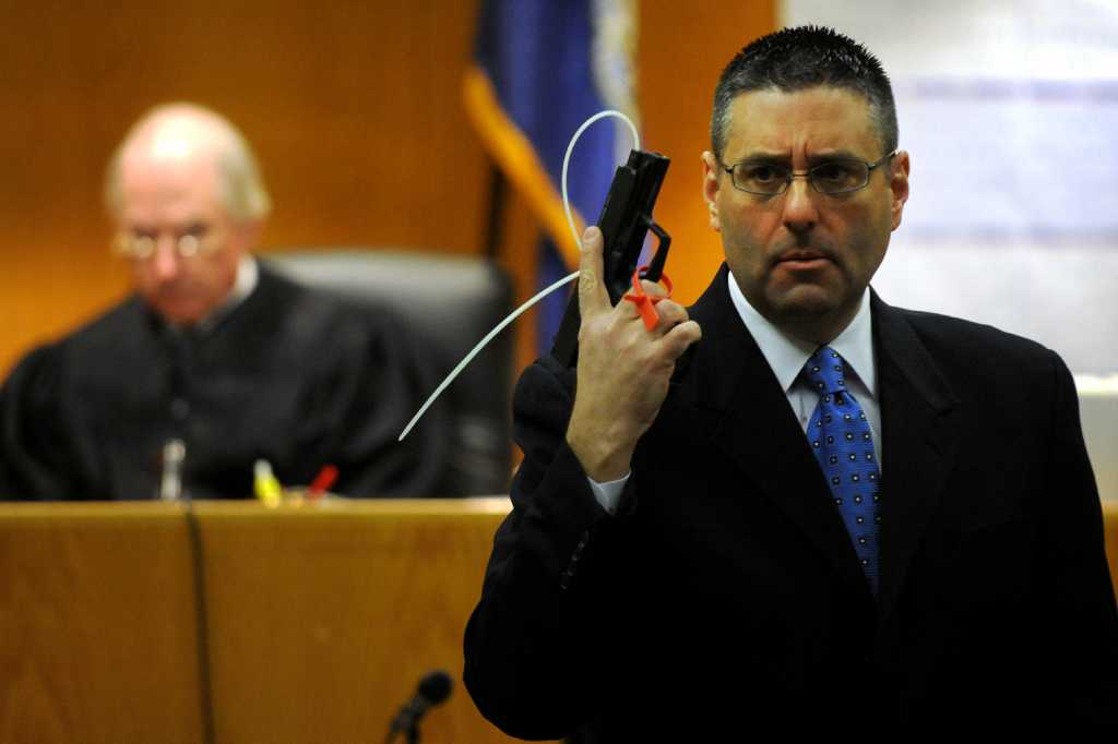 DiMeo's lawyer: 'He's just a junkie with a gun'