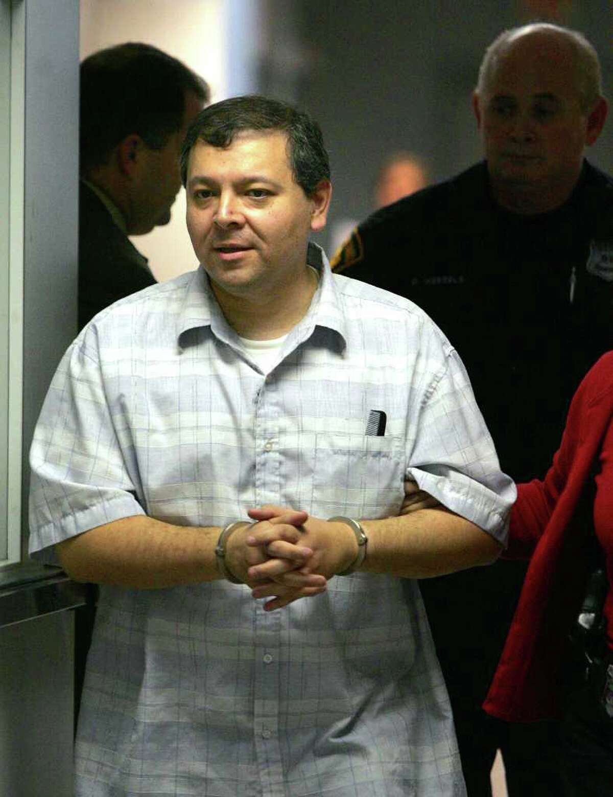 Jury levies $4.5M penalty against school district for principal who ...