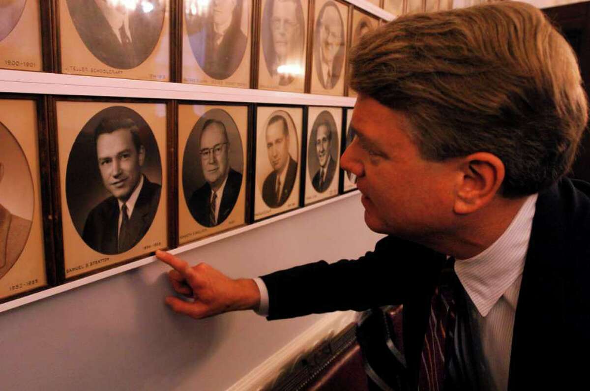 Stratton's move opens up mayoral prospects in Schenectady and Troy