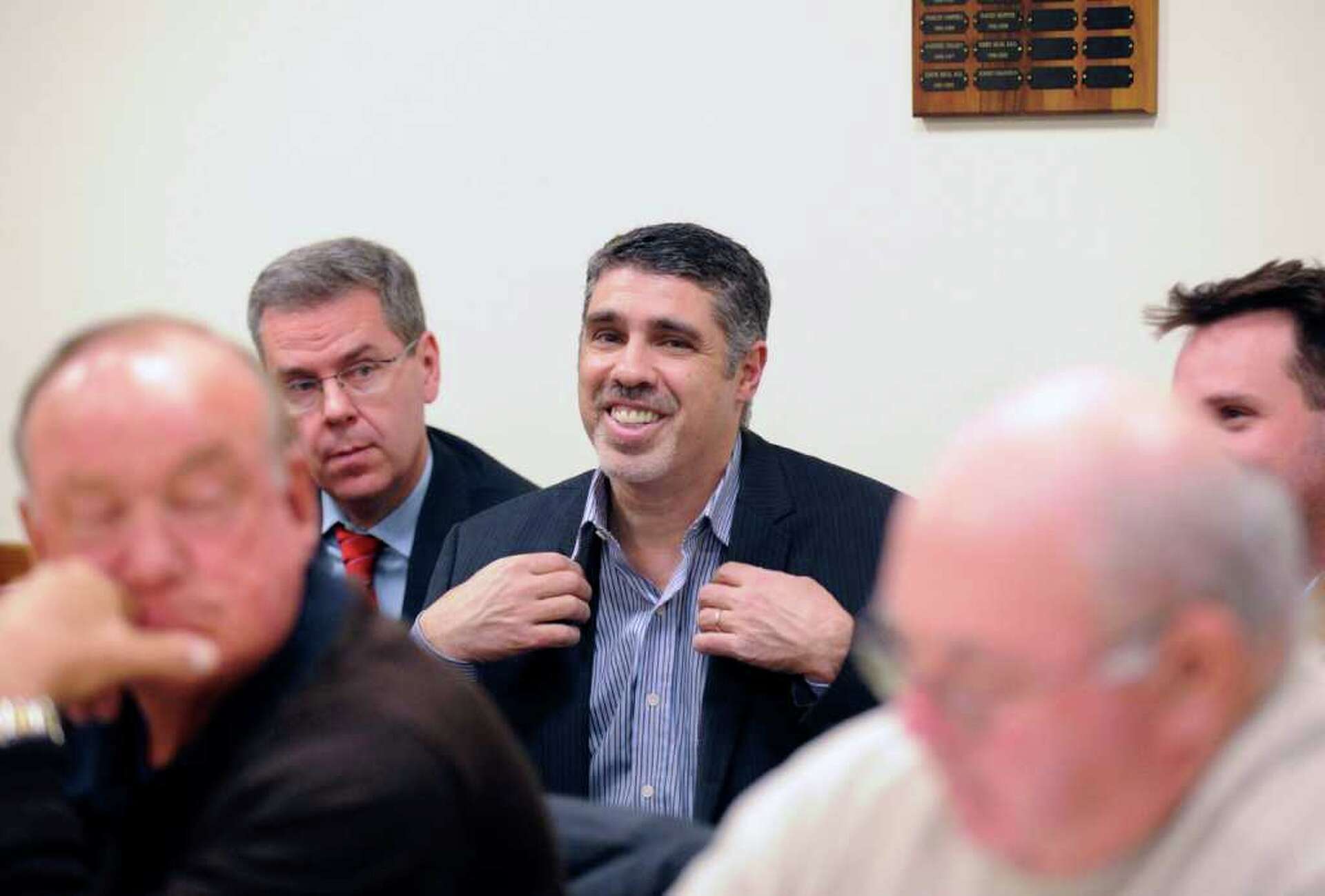 Shock jock Howard Stern rips Greenwich officials