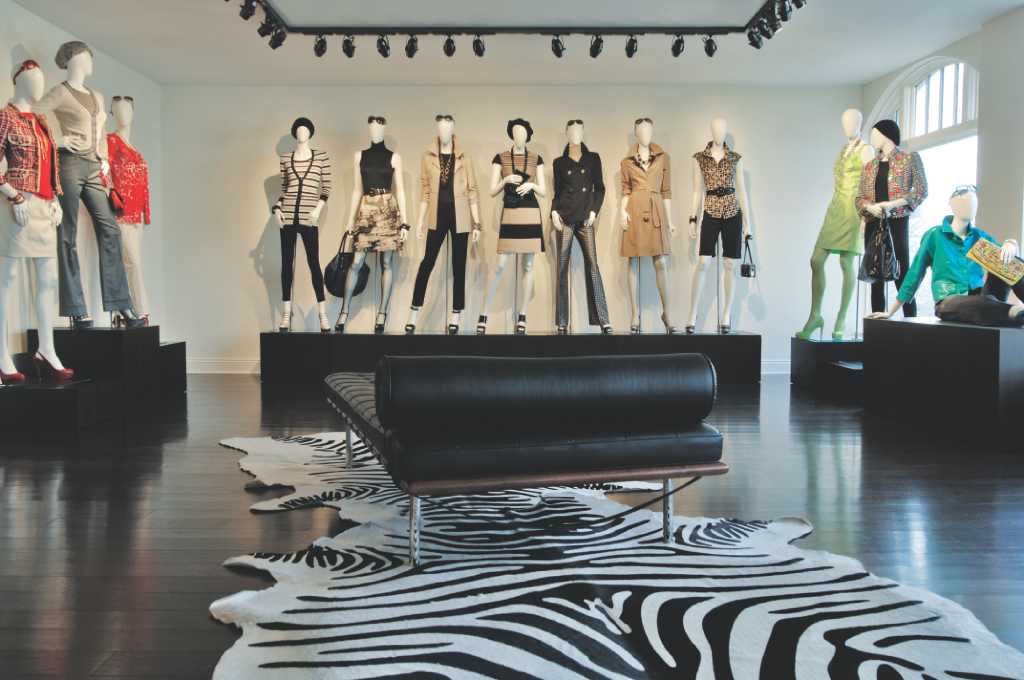 "By-appointment-only" clothes shopping offered on Greenwich Avenue