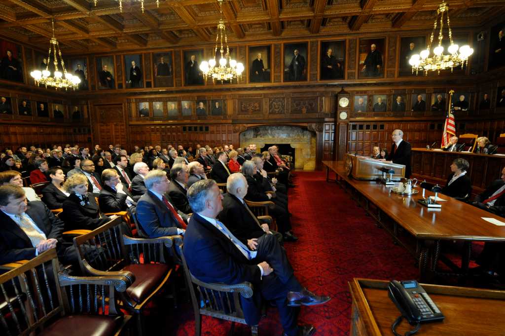 Top judge tightens donor rule - Times Union