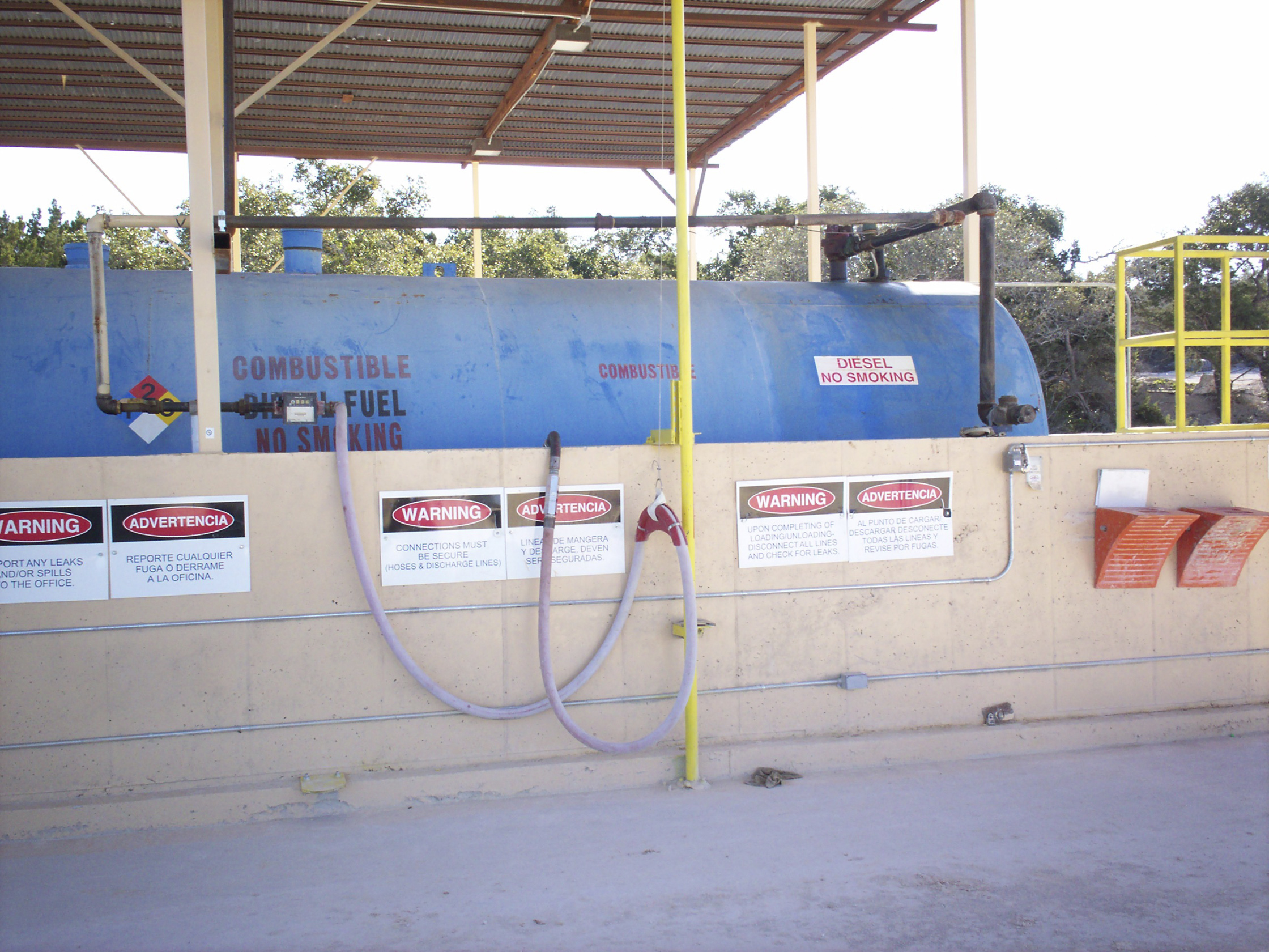 EAA ready to sue company over fuel tank