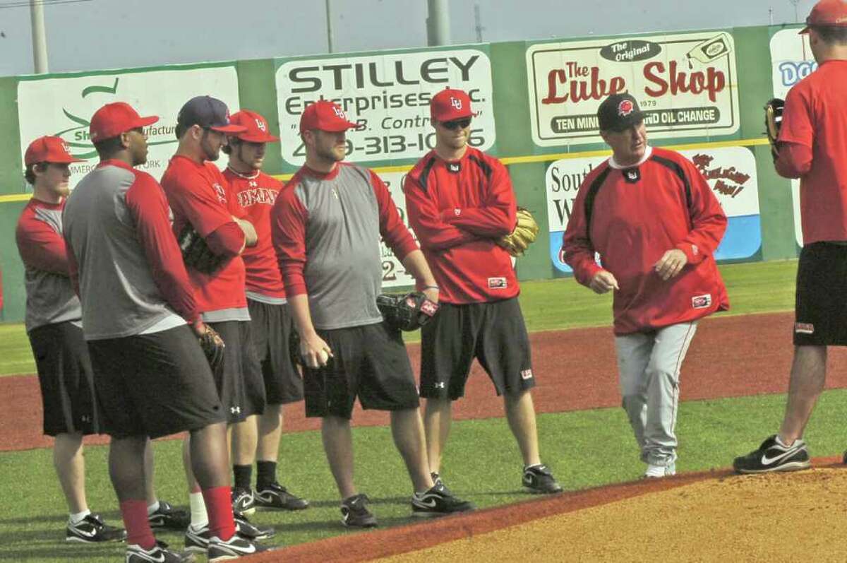 Flu shots have Lamar baseball feeling good as season starts