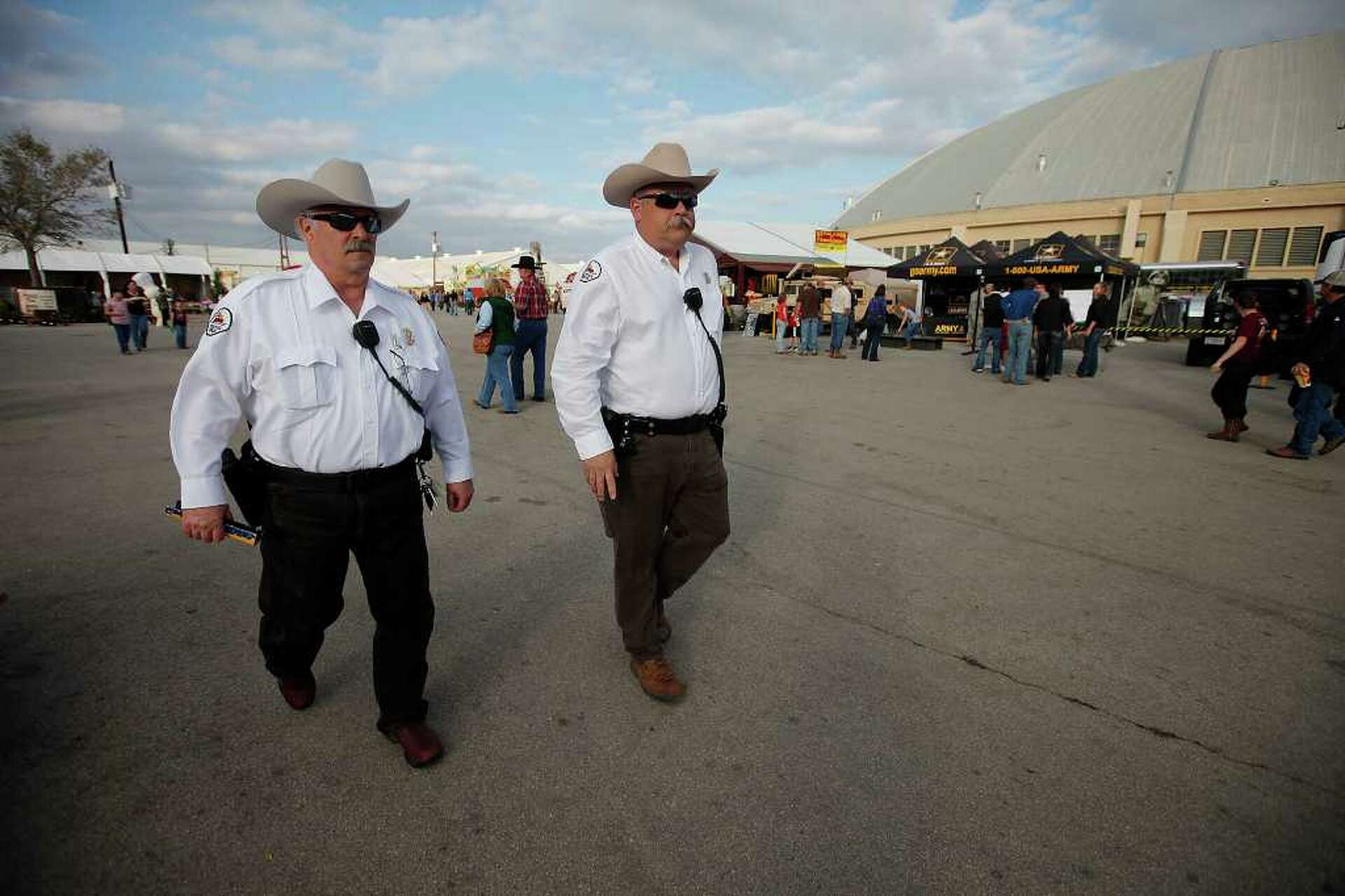 Rodeo police a melting pot of officers from 15 agencies