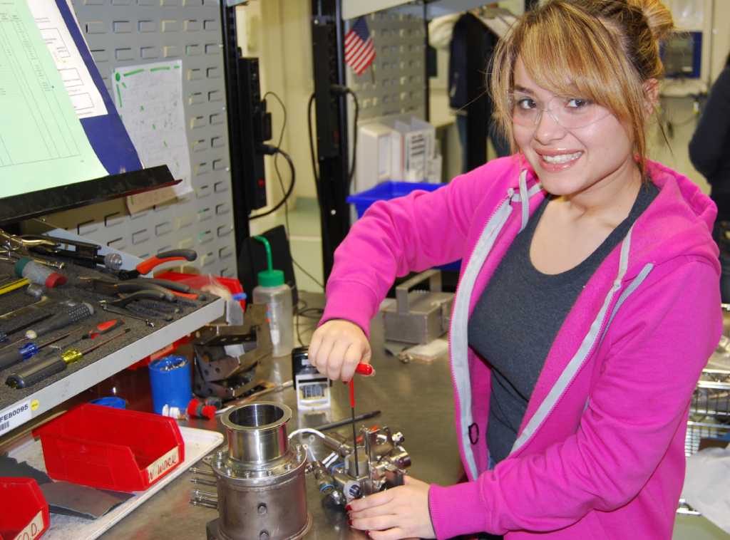 Miss S.A. contender turning heads at Kelly Aviation Center