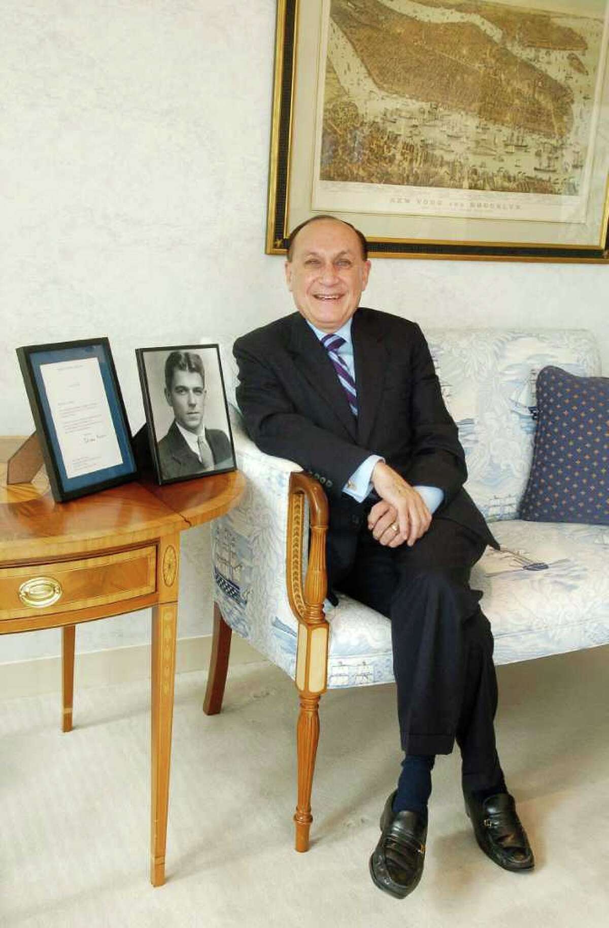 Greenwich resident donates funds for Reagan research center