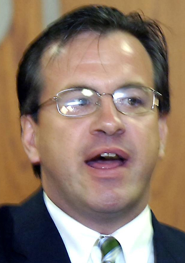 Farricker snubbed for renomination to P&Z Commission