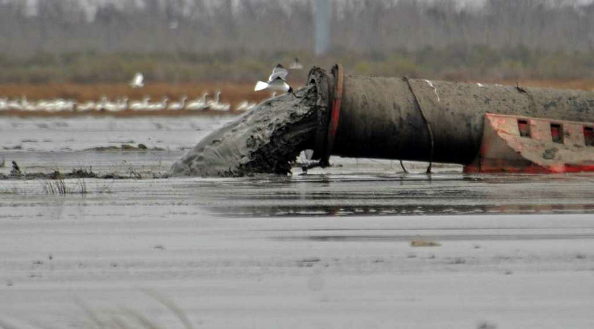 Sludge project could boost fishing conditions at Keith Lake