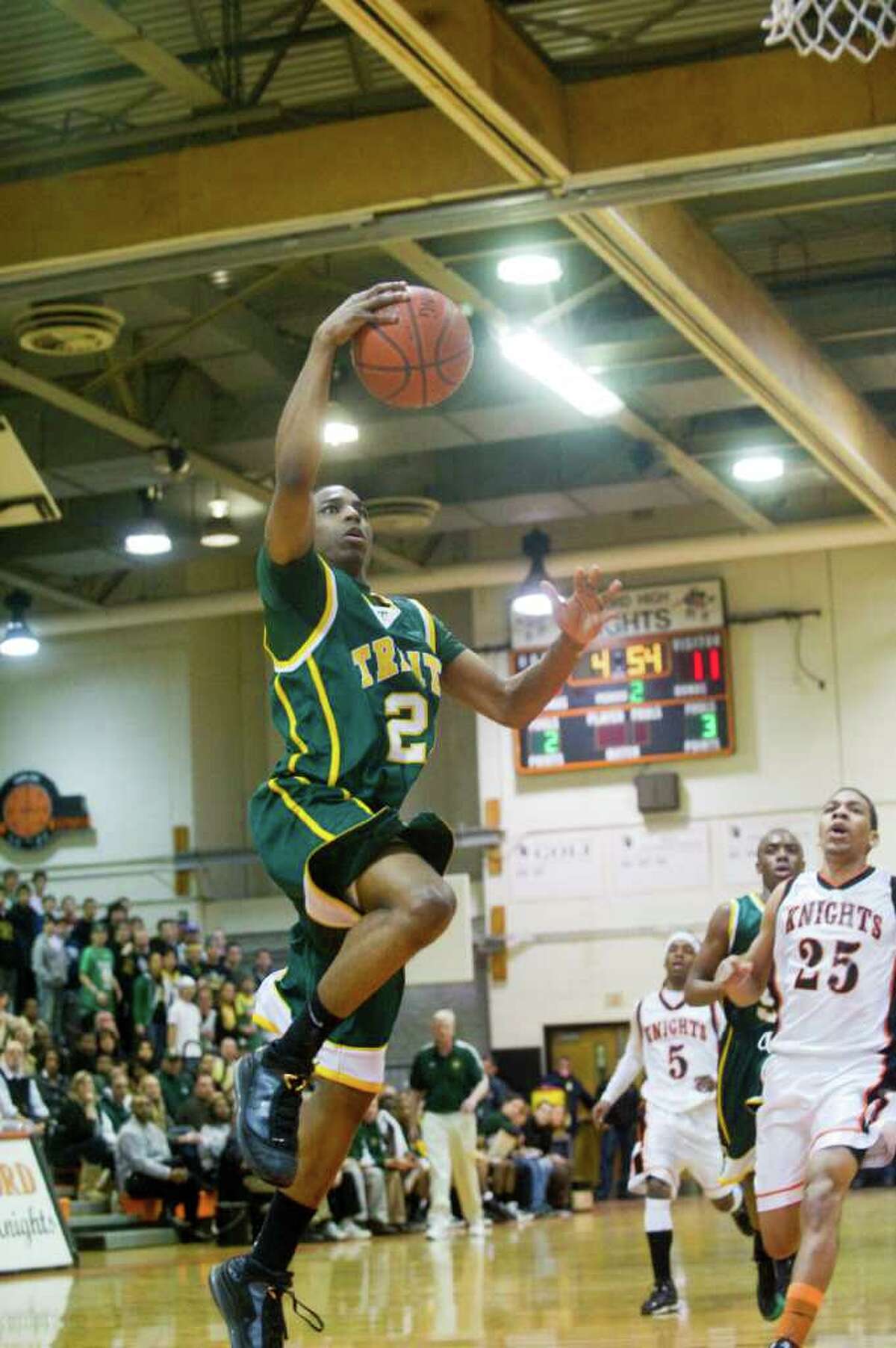 Bridtter helps Black Knights wrap up city title