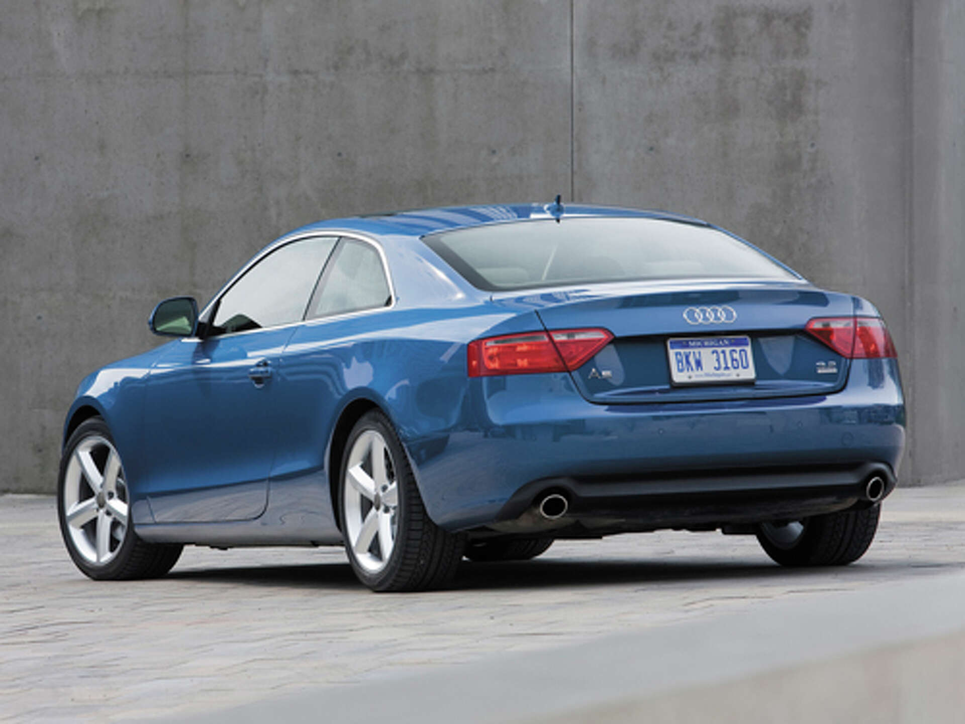 Seasoned Traveler: 2011 Audi A5 2.0T quattro Coupe