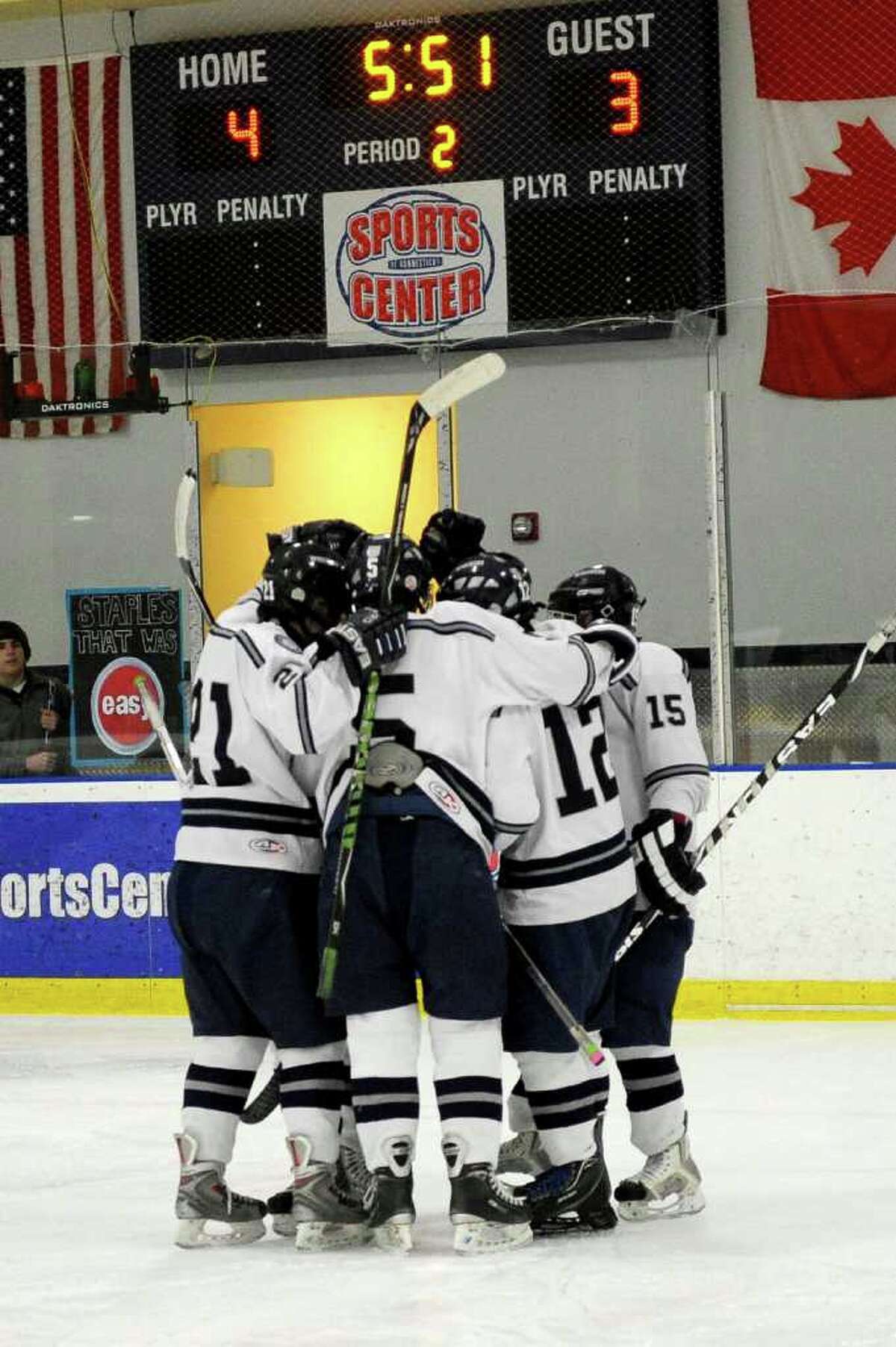 Staples' top line too much for Trumbull