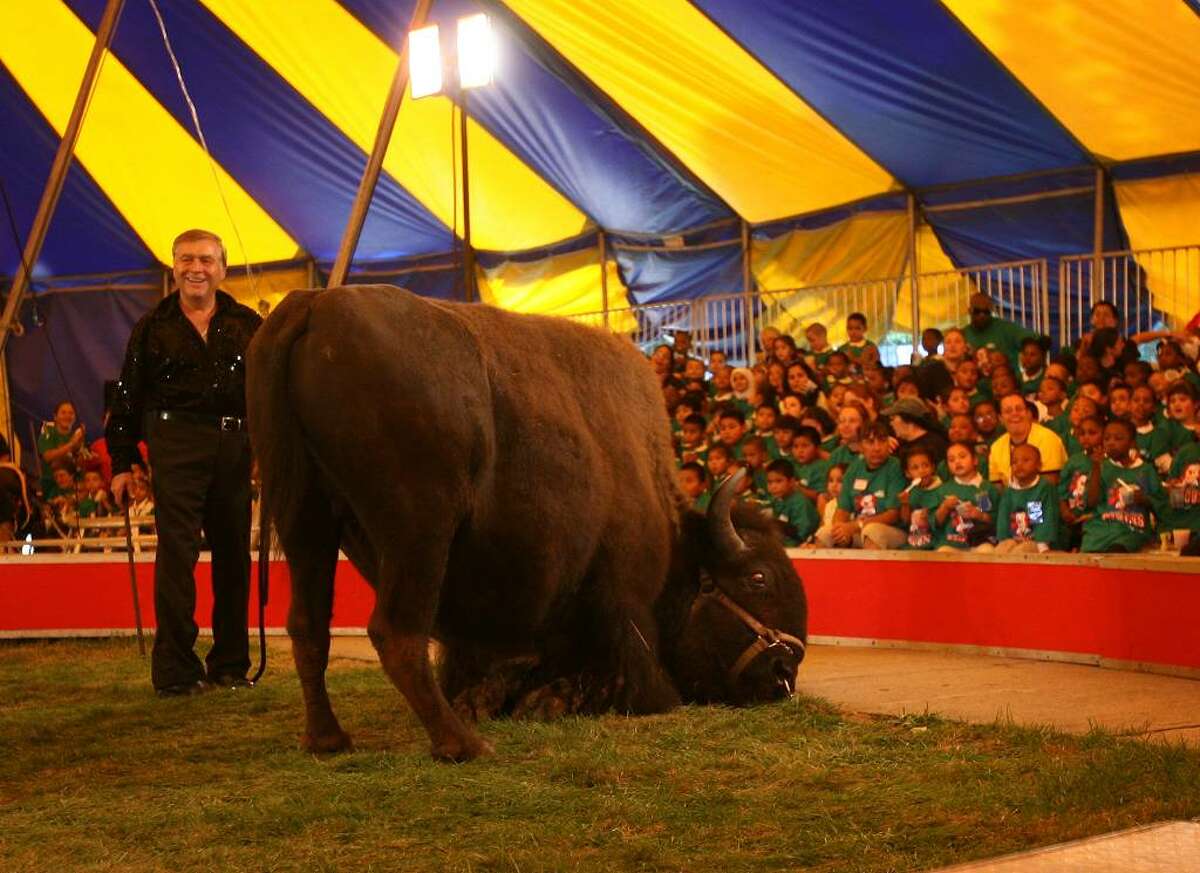 Circus is prescription of fun for ill kids