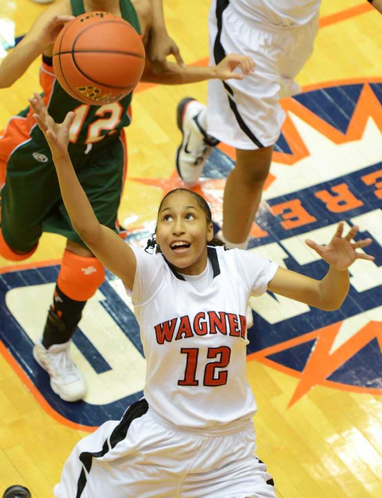 Wagner uses size to advance