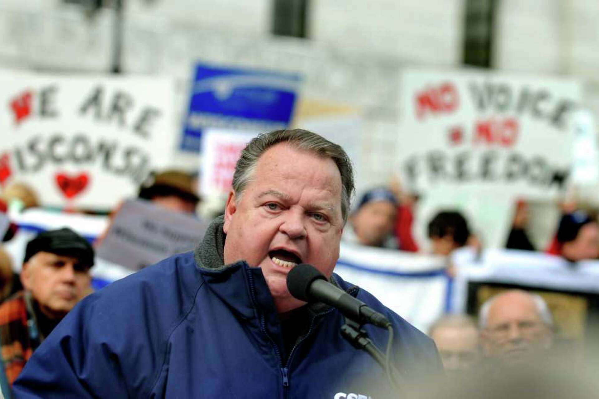 Danny Donohue, 81, led CSEA for a quarter-century