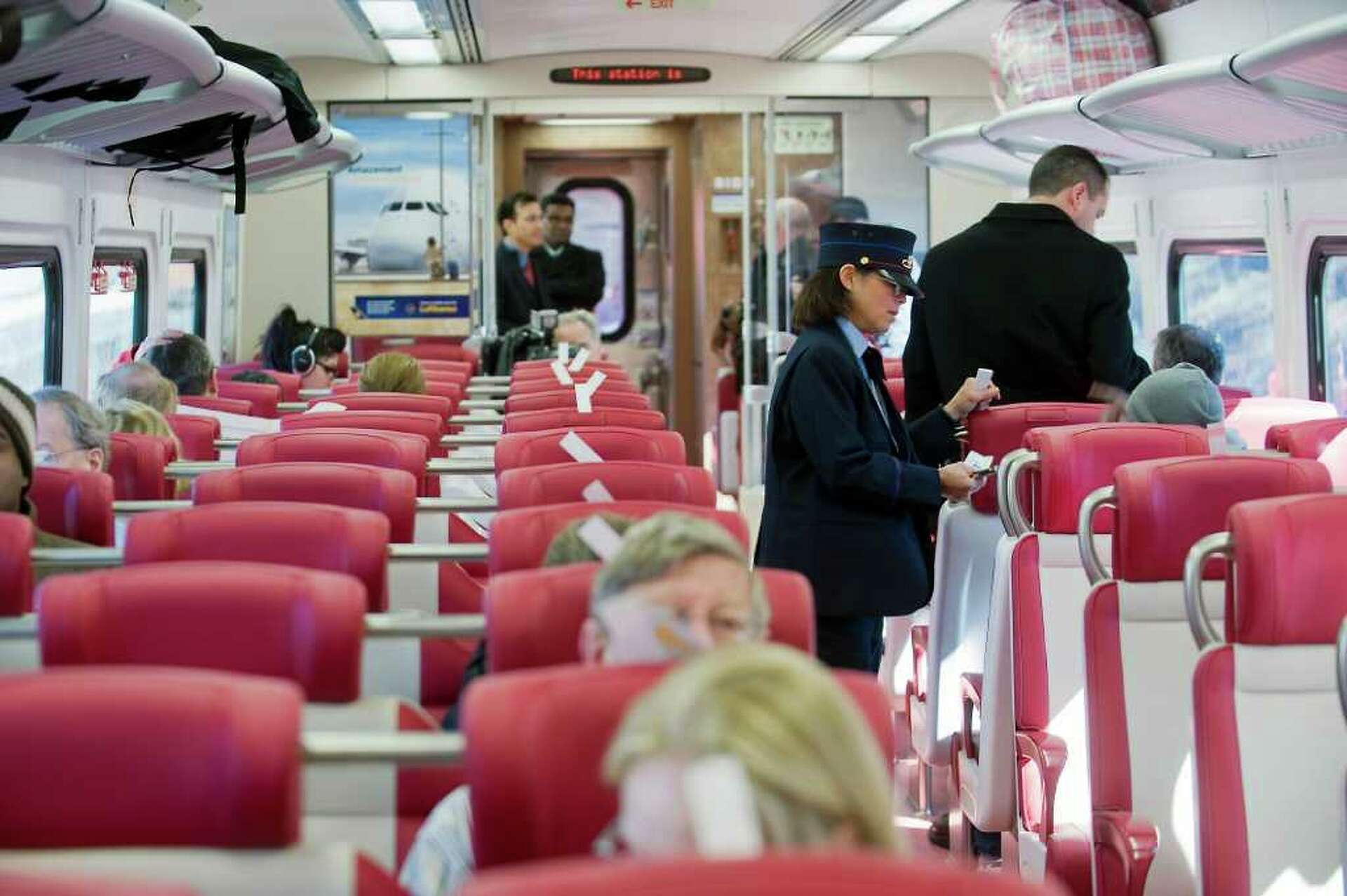 Metro-North launches next generation of rail cars