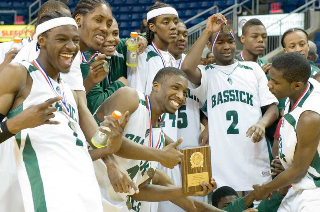 Bassick beats Stamford to win FCIAC title