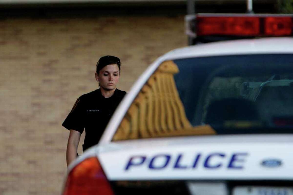 Wounded in 2008 ambush, SAPD officer retires