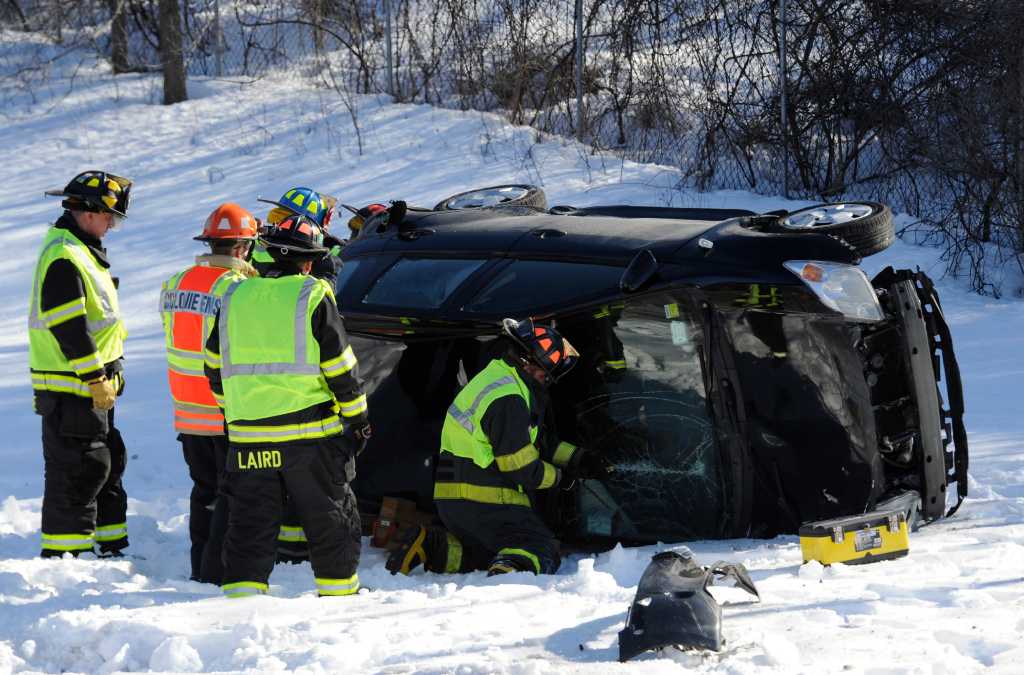 Northway crash leaves 1 injured