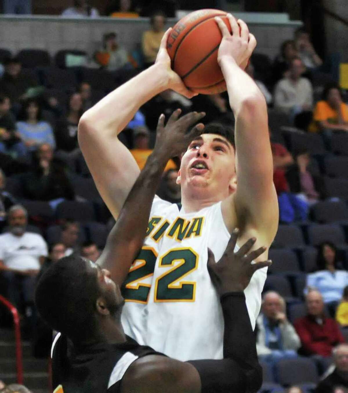 Saints taking on role of underdog