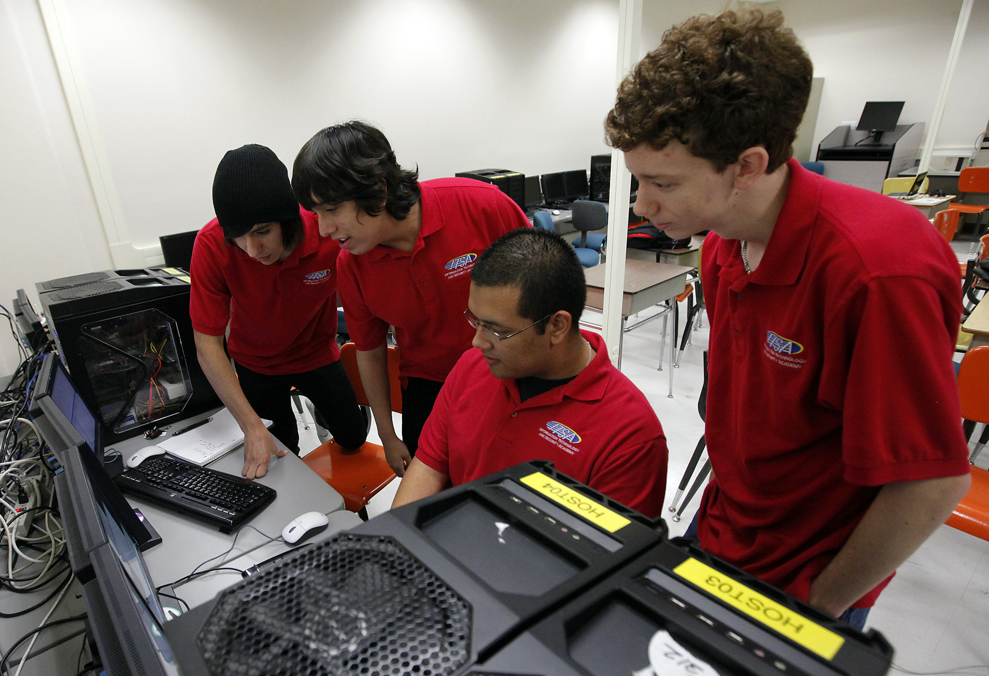 Students hoping to ride the cybersecurity wave
