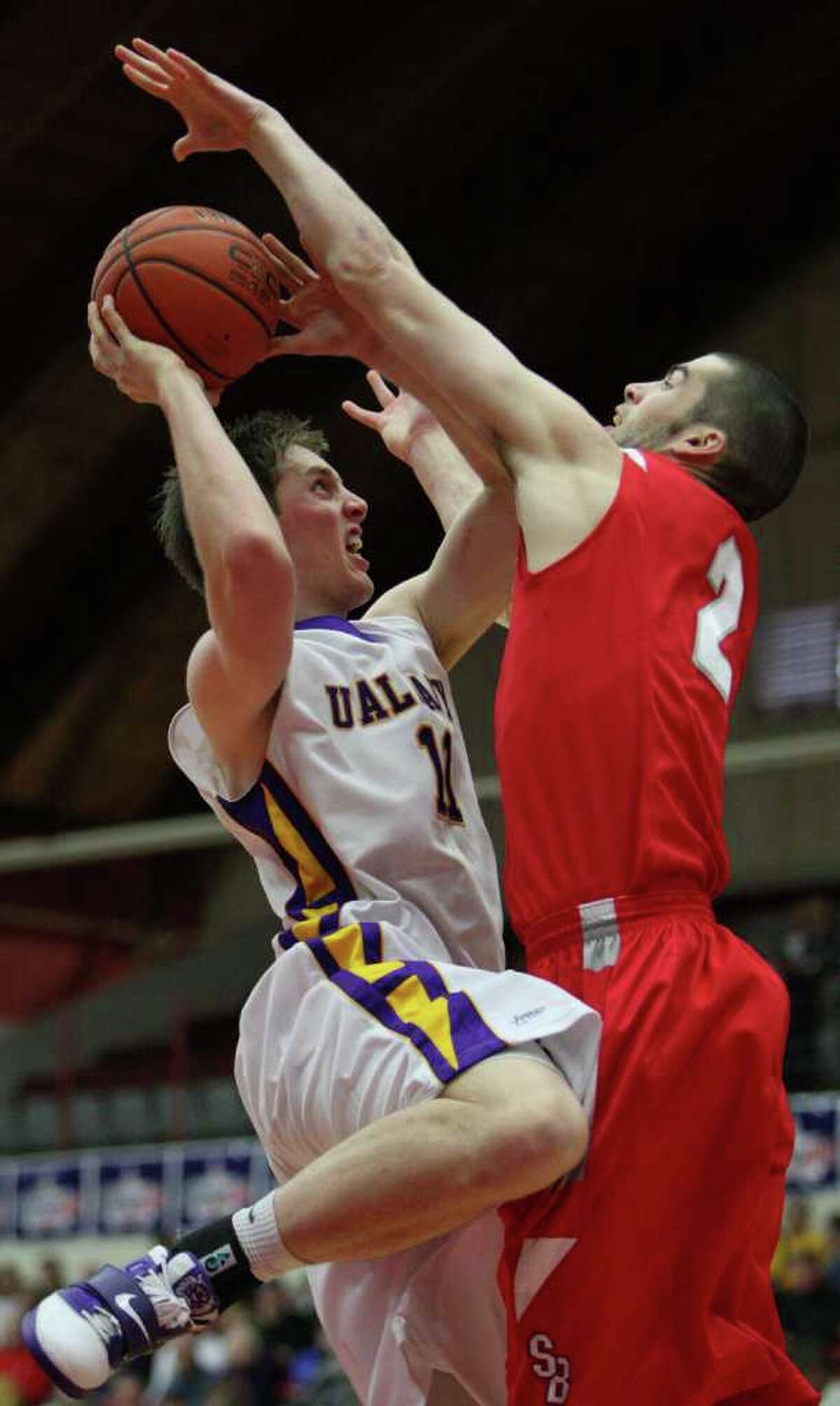 Danes done after struggle to win