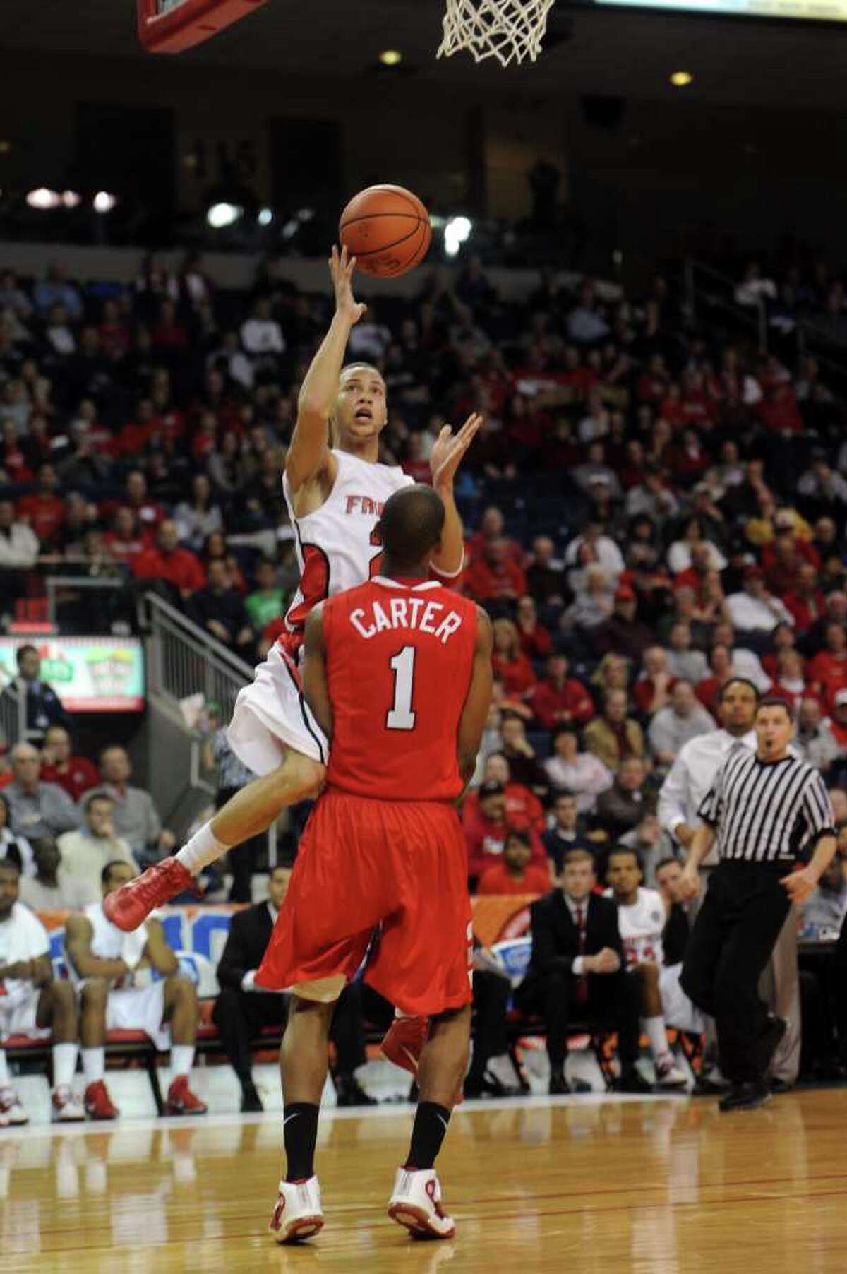 Needham leads Stags to win in MAAC tournament opener