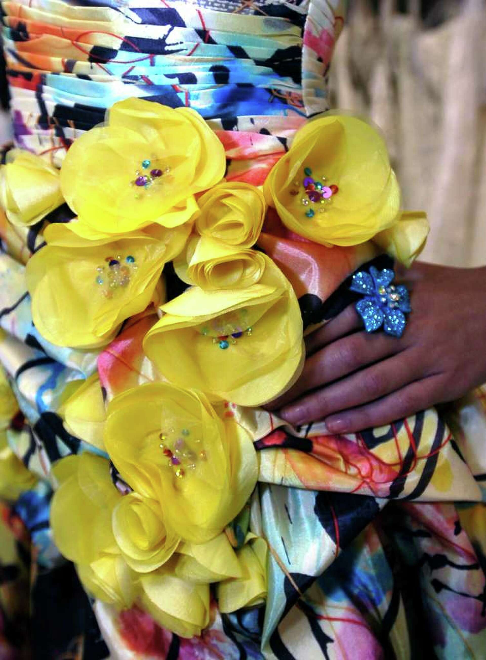 Funky formal: Prom dress styles vary for Southeast Texas teens