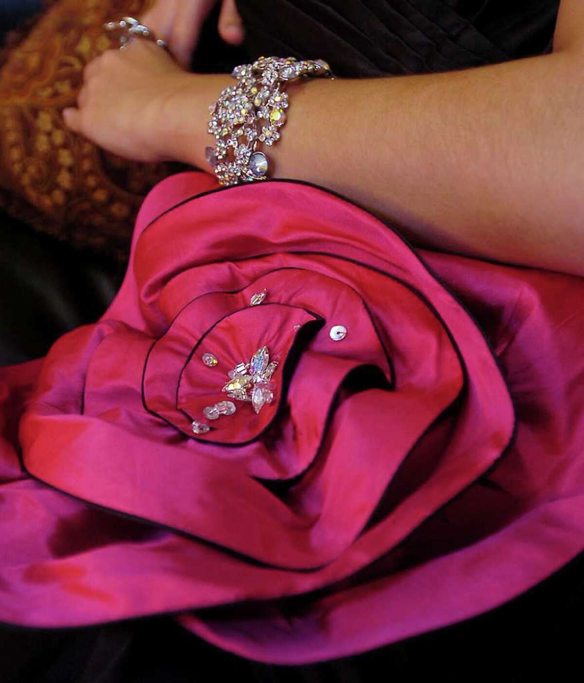 Funky formal: Prom dress styles vary for Southeast Texas teens