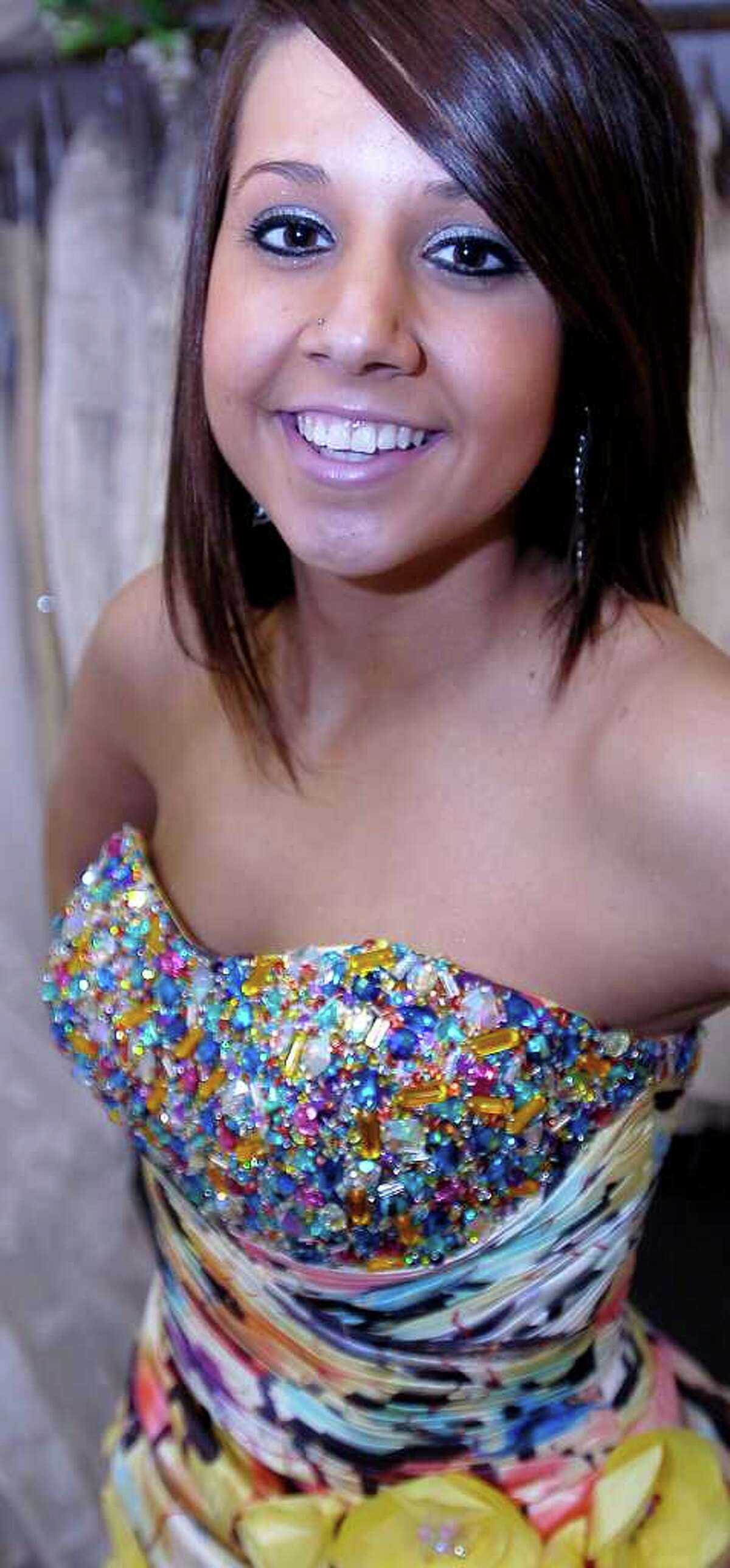 Funky formal: Prom dress styles vary for Southeast Texas teens