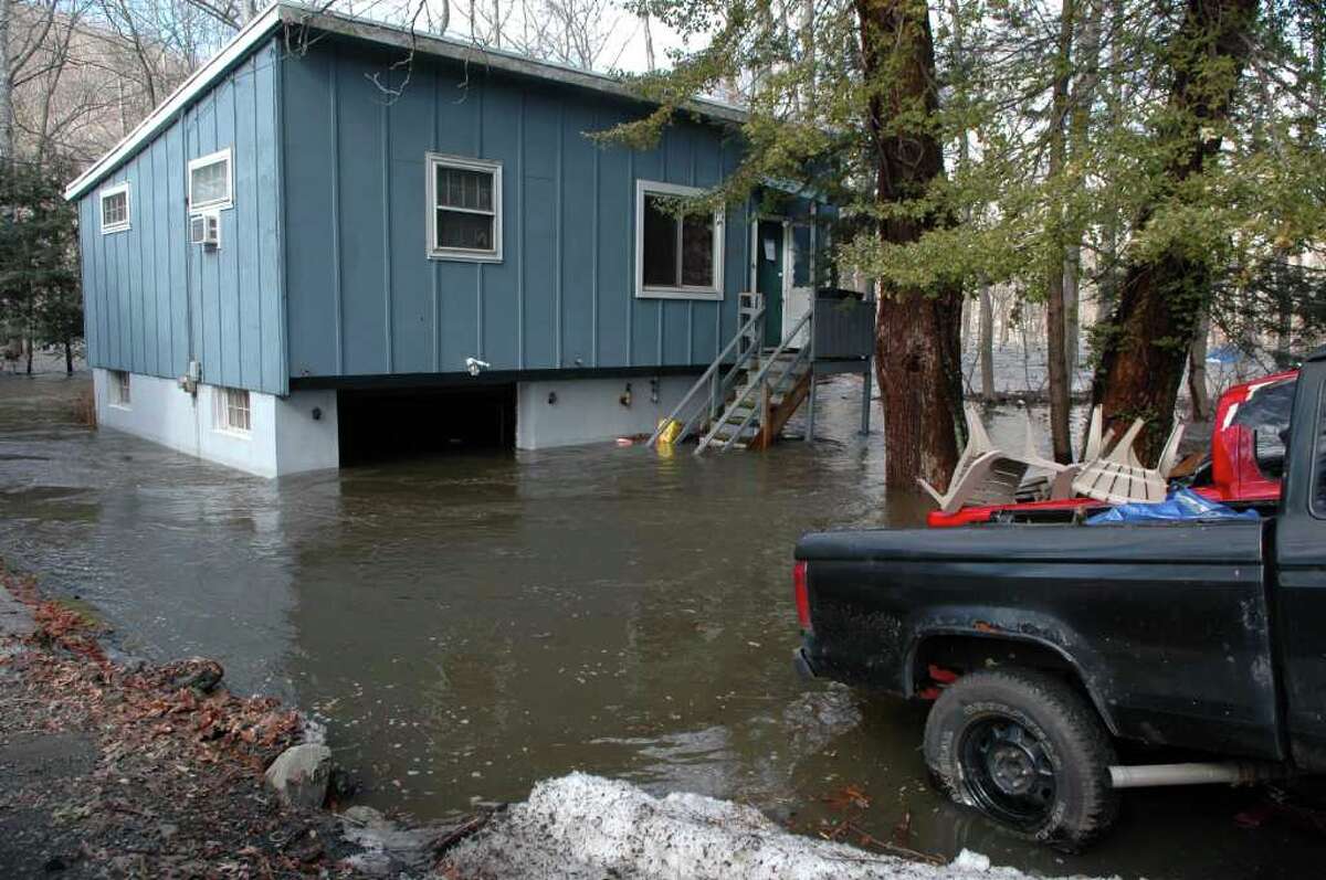 Flooding forces evacuations in several Valley communities