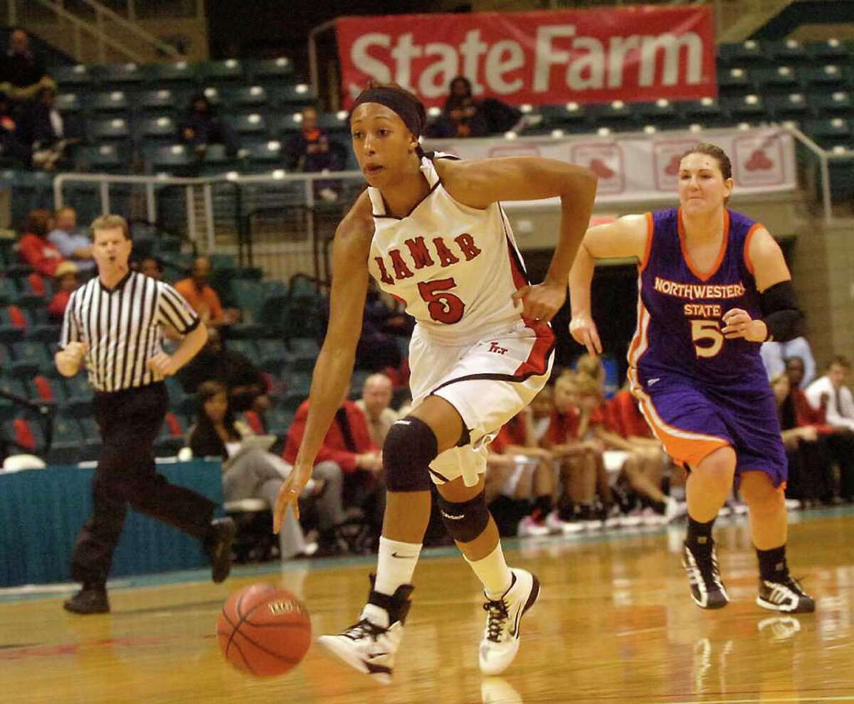 Lamar women win Southland quarterfinal against Northwestern State