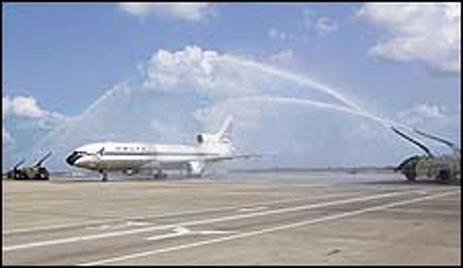 Aerospace Notebook: Delta's last L-1011 reaches its final destination ...
