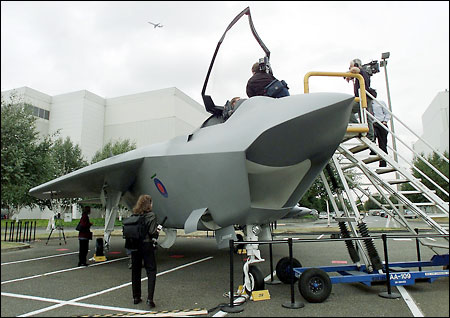 Joint Strike Fighter contract means 3,000 jobs for Seattle
