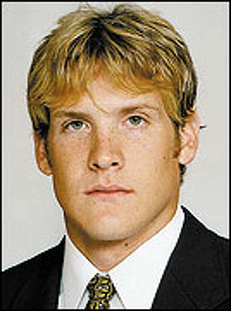 Banged-up Huskies may start freshman at quarterback