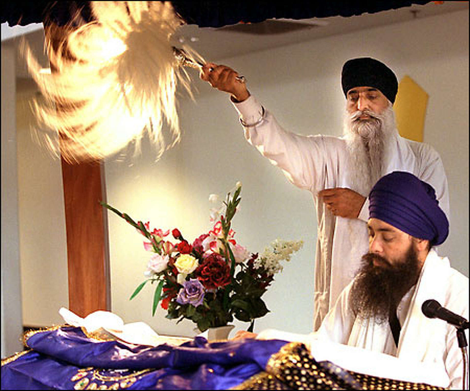 Sikhs spread word: We're peaceful