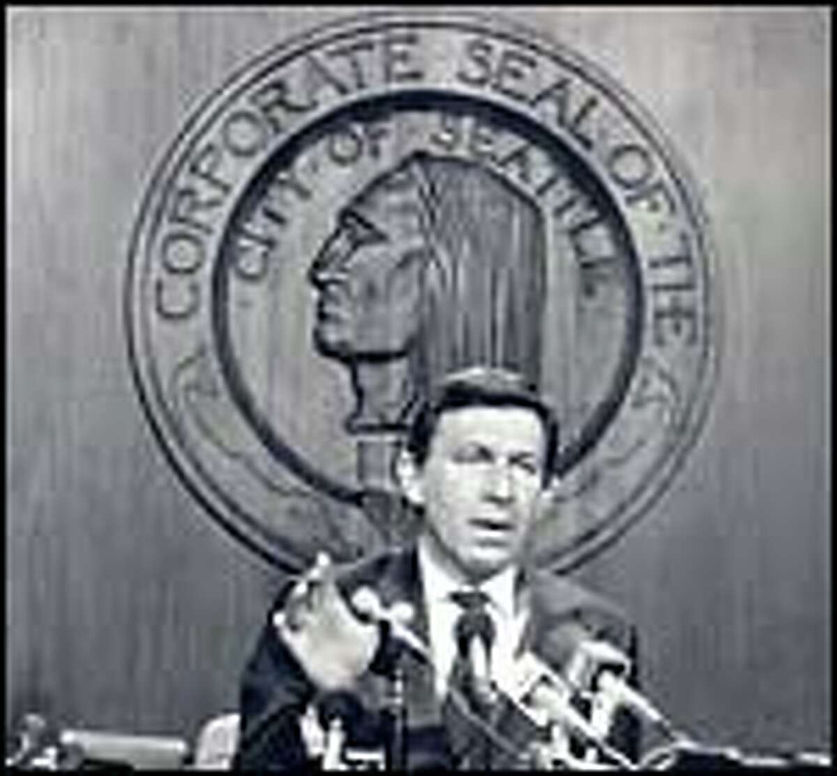 At long last, city seal carver gets credit