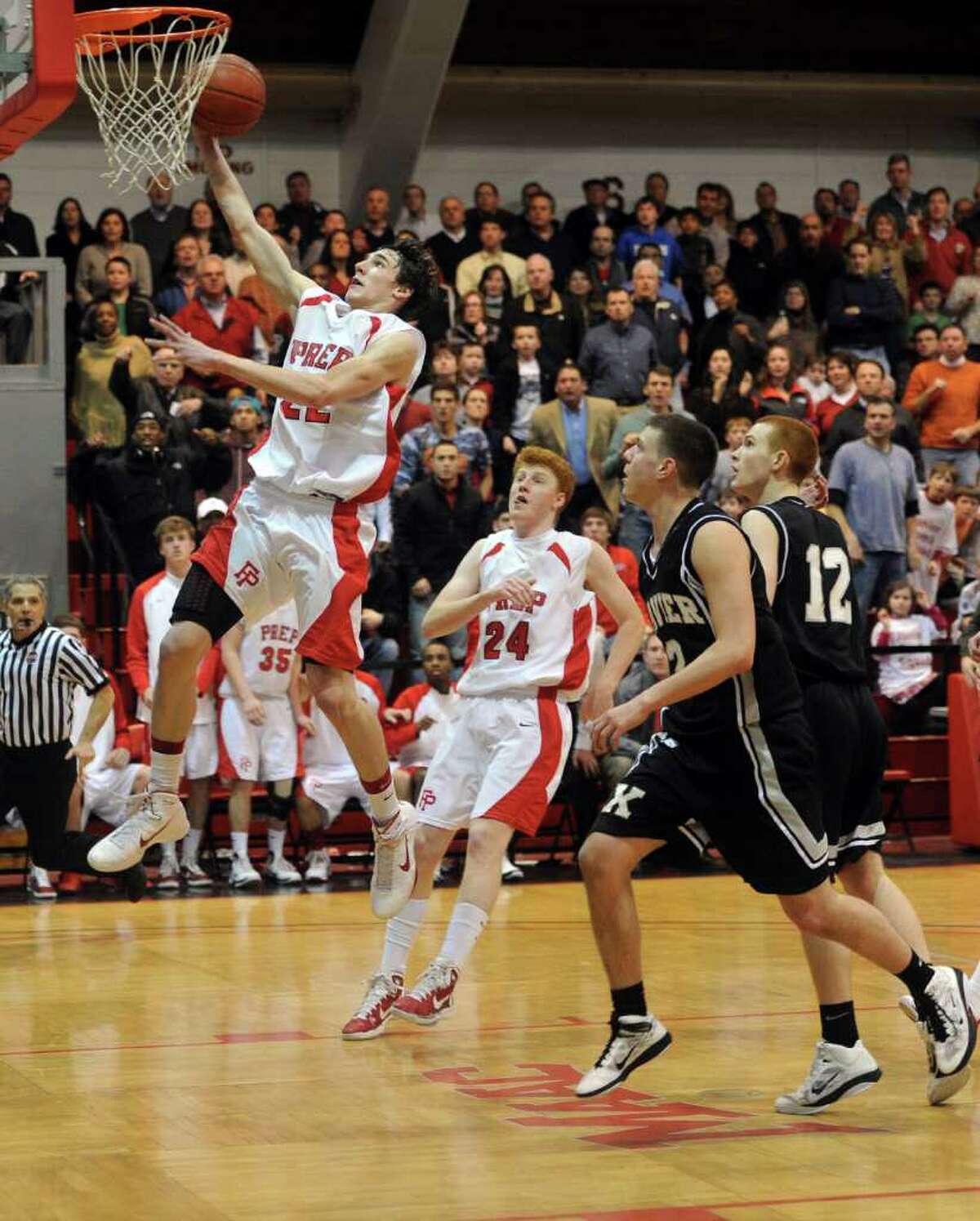 Fairfield Prep advances to Class LL boys basketball semifinals