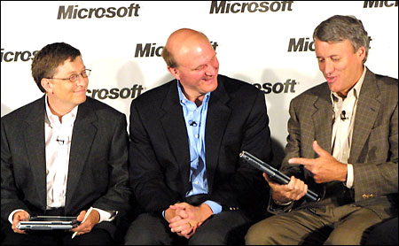 Microsoft spreads word to CEOs: Tablet PC out in fall