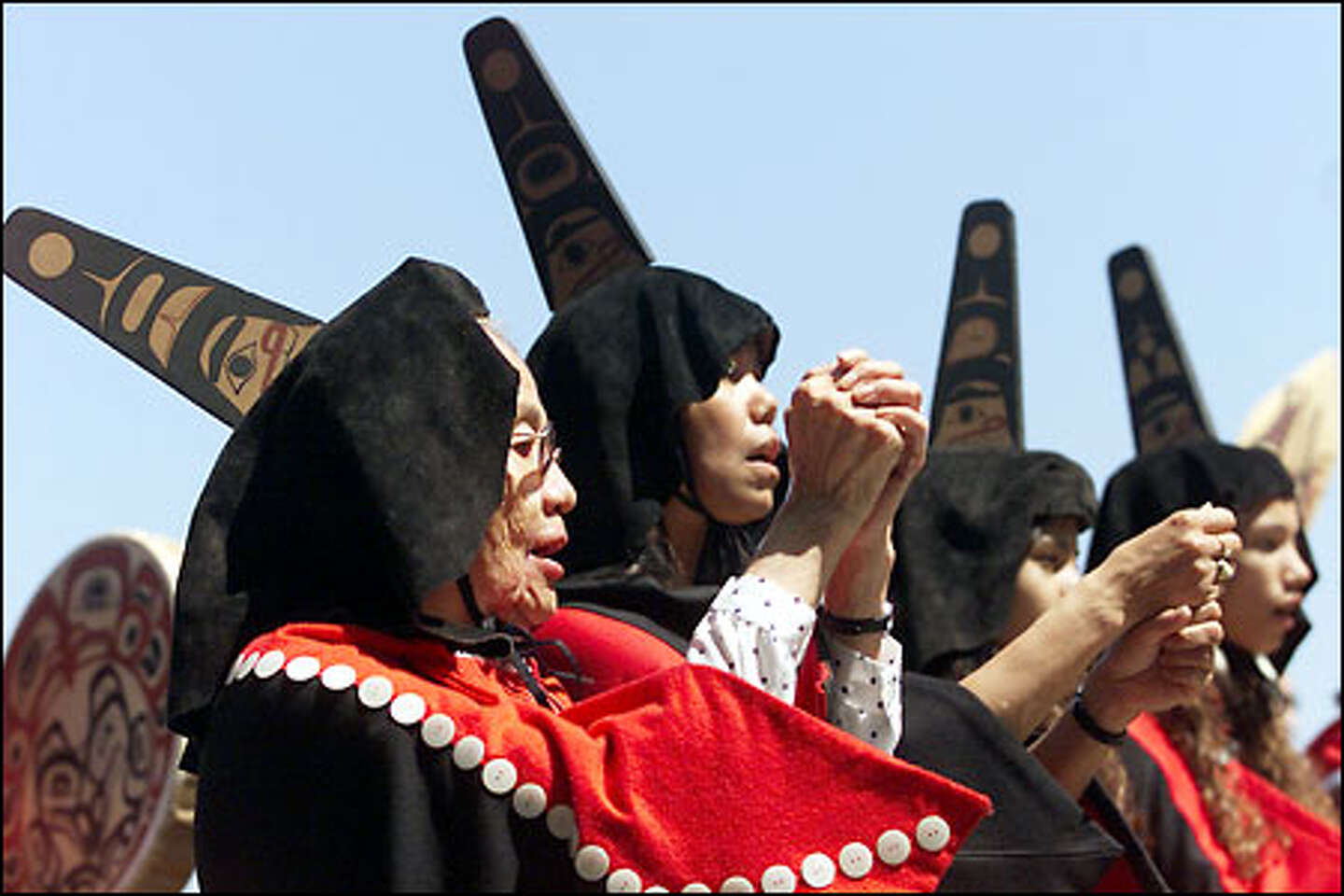 As old friends, Tlingits bid farewell to orphaned orca