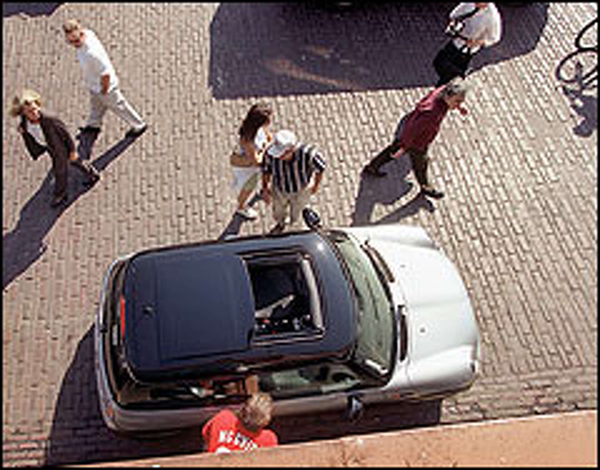 Mini driver: They're British, dramatic and attractive in unconventional ...