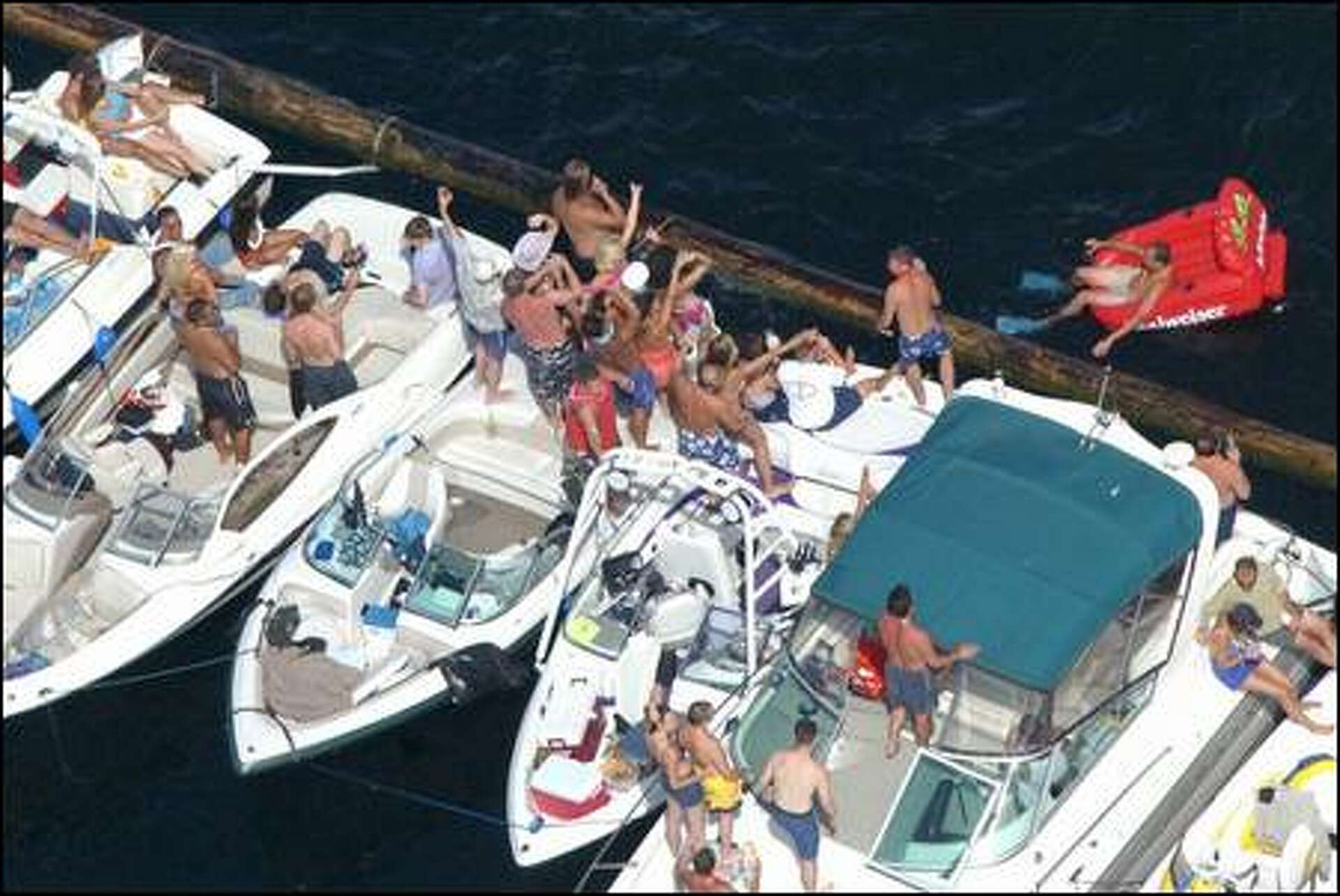 Hydros: The roar of Seattle history