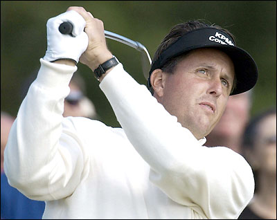 Mickelson believes in ability, puts it to the test