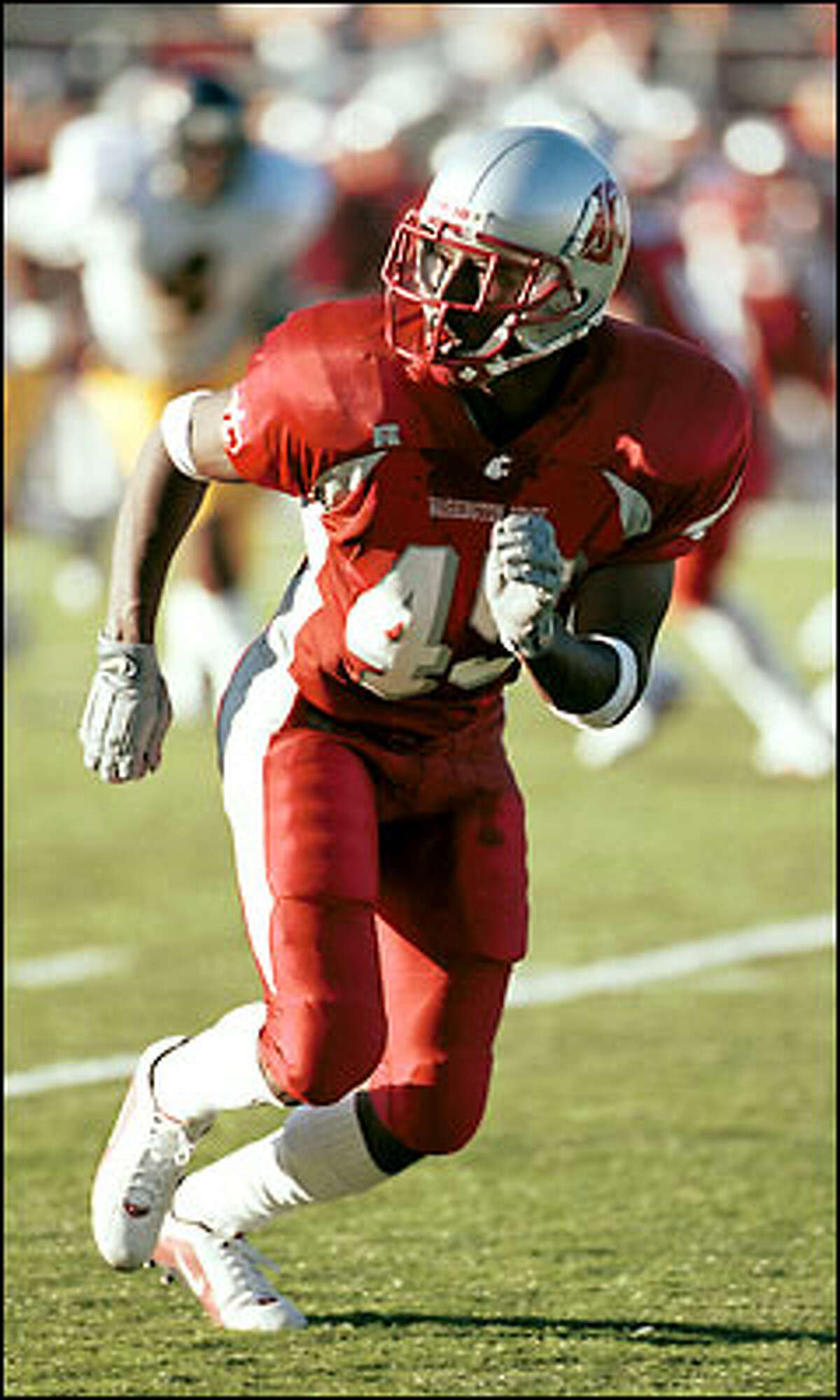 Low-key Trufant leads by example in WSU secondary