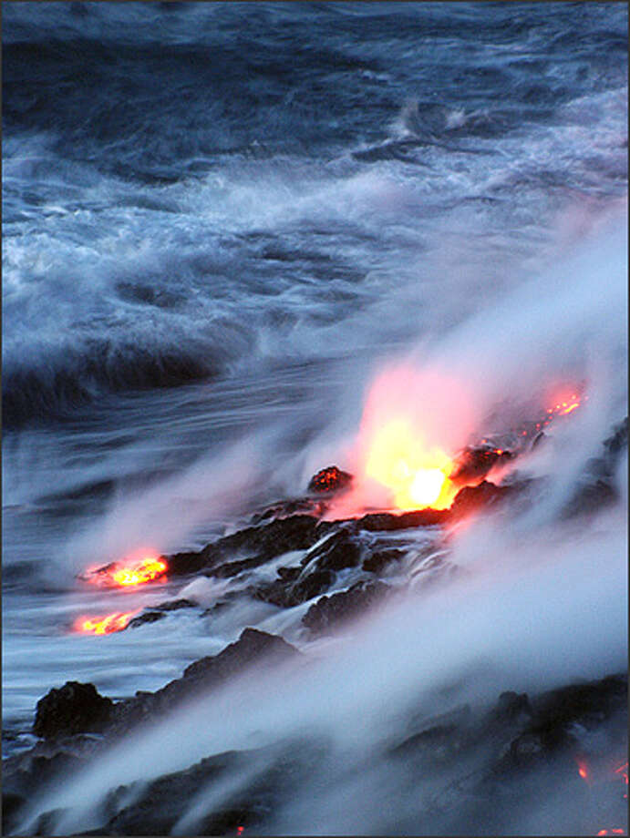 Red hot Hawaii: The Big Island's lava flows ooze a primordial beauty ...