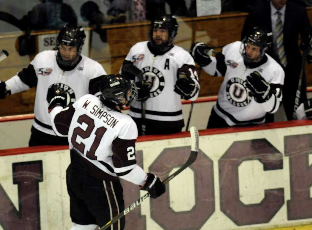 Union lets lead slip