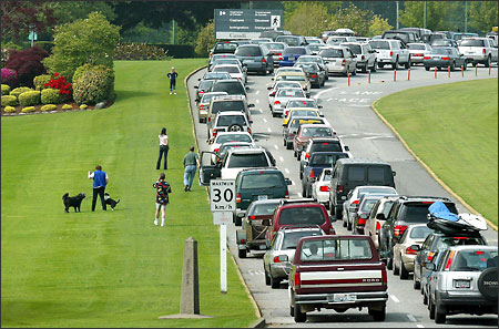Traffic down at border crossing
